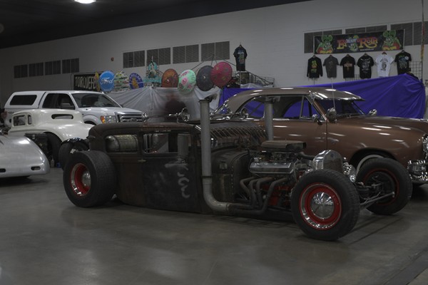 Photo Gallery: Rat Infestation at the 2016 Detroit Autorama ...
