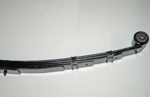 Racing Tech: Hooking Up Your Leaf Spring Suspension Without Traction ...