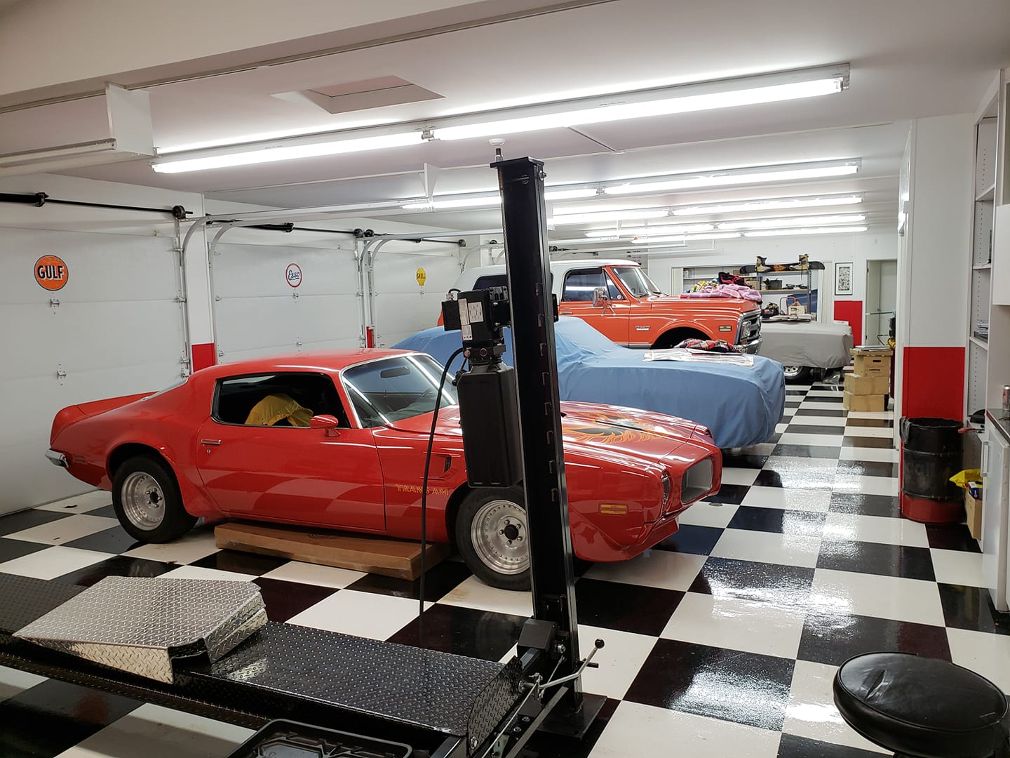 Photo Gallery: Summit Racing Facebook Fans Share Their Garages & Shops