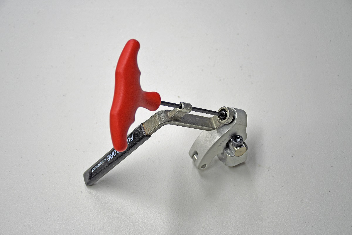 Using Jesel's Special Tools to Work on Special Parts