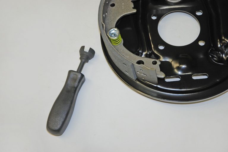 How to Assemble Drum Brakes (A Step-by-Step Guide)