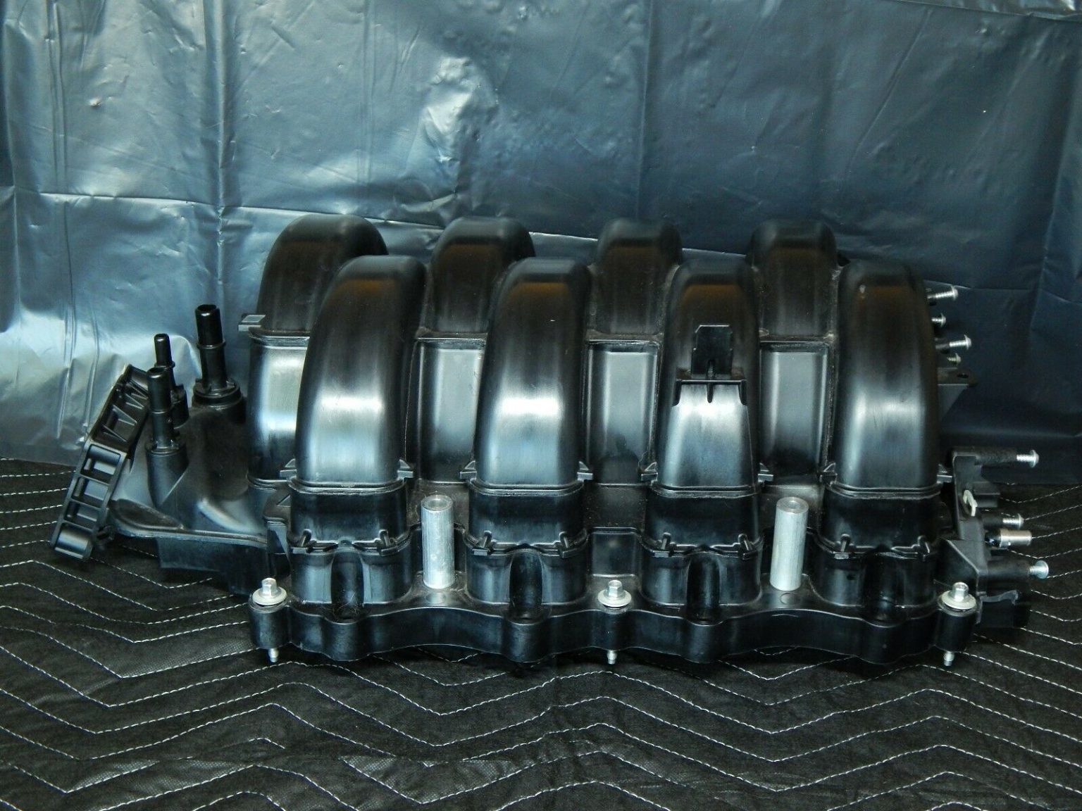 How to Identify a Ford Coyote 5.0L Engine