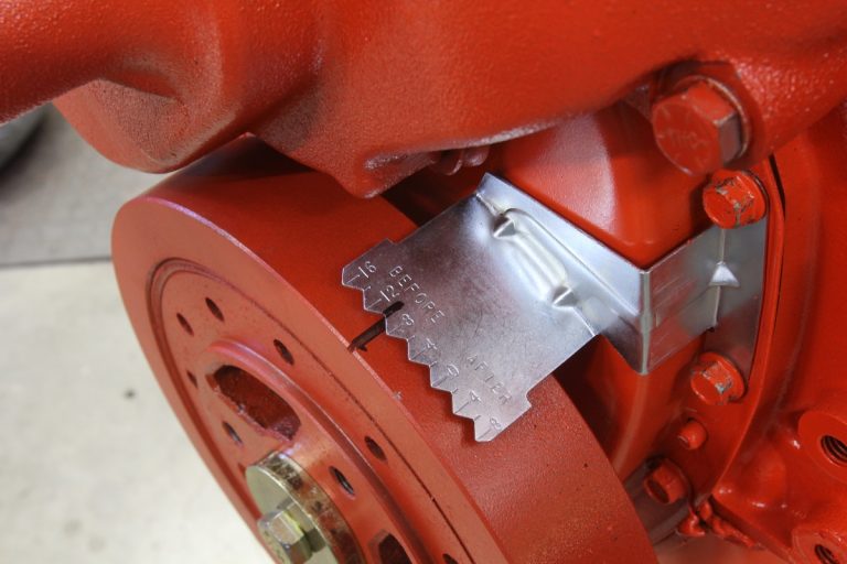 How to Install a Distributor and Set Initial Timing