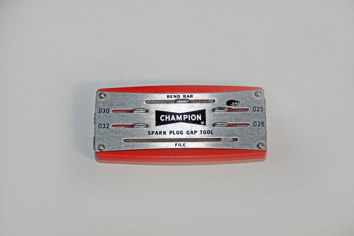 Tools and Tech Tips for Pulling and Installing Spark Plugs