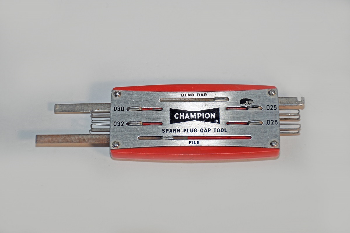 Tools and Tech Tips for Pulling and Installing Spark Plugs