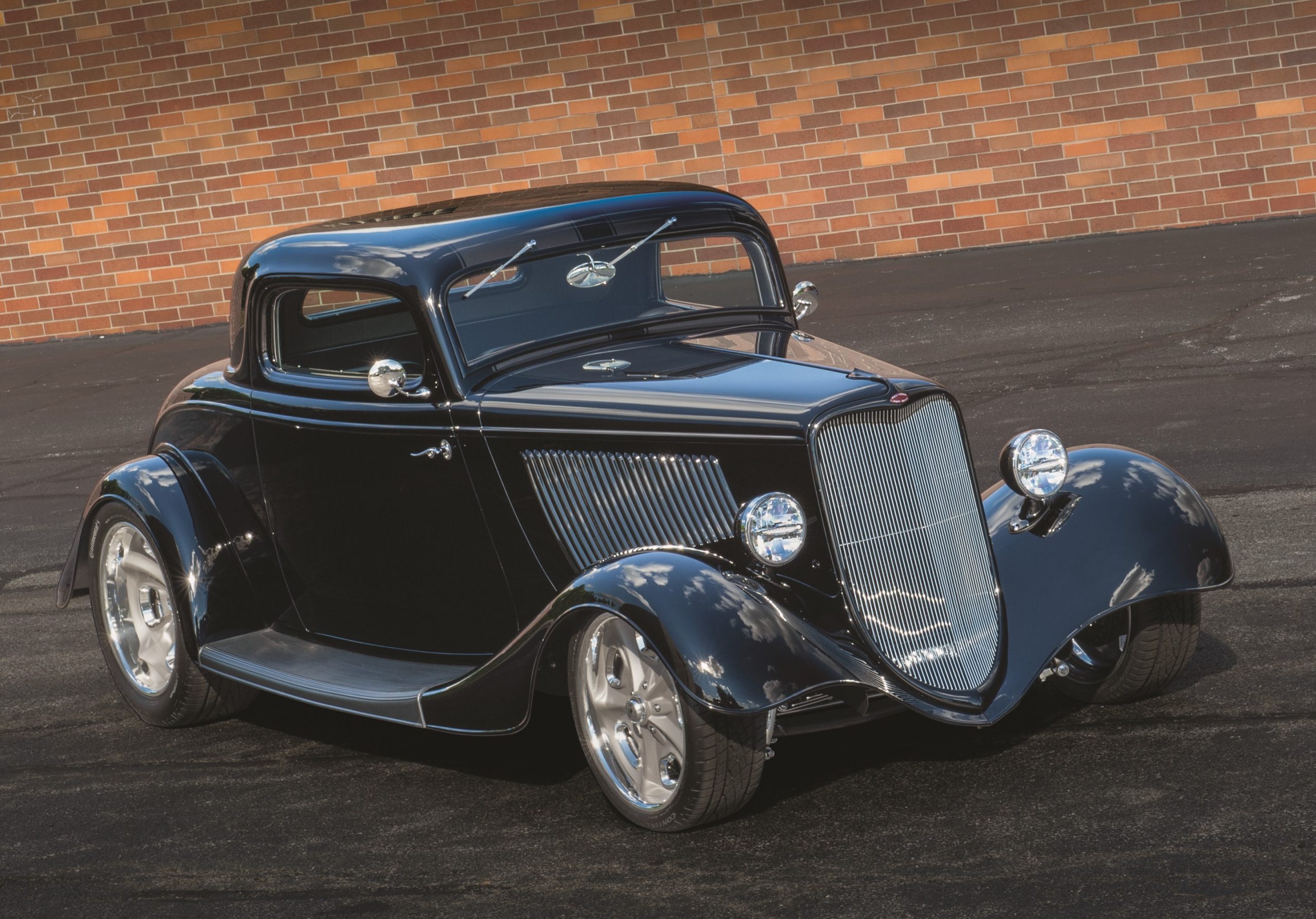 Lokar/Street Rodder Road Tour Cars Roll into Summit Racing's Ohio Store