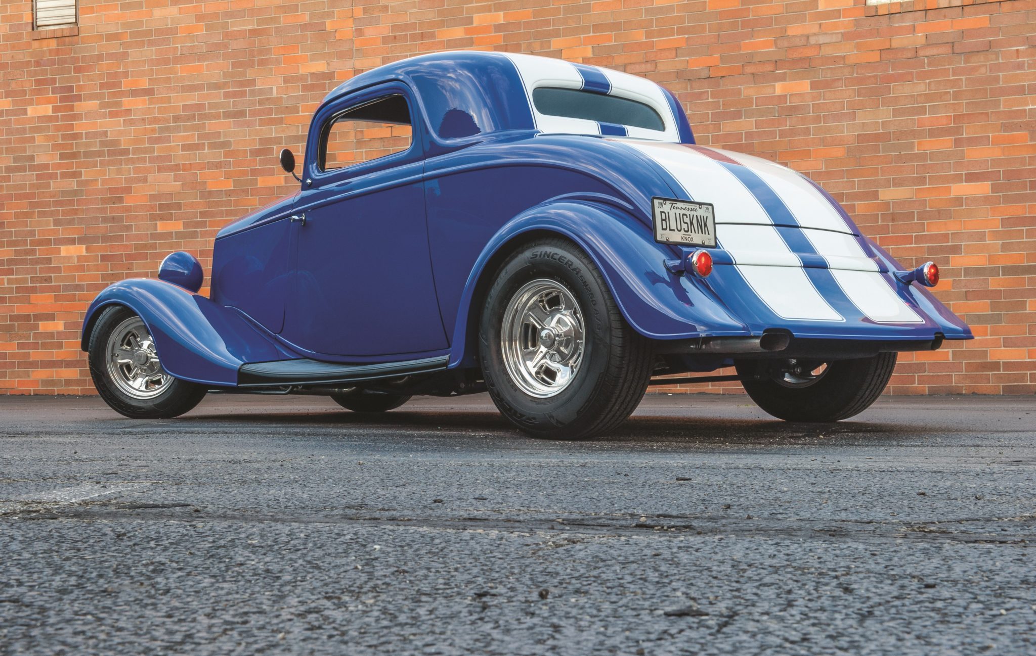 Lokar/Street Rodder Road Tour Cars Roll into Summit Racing's Ohio Store