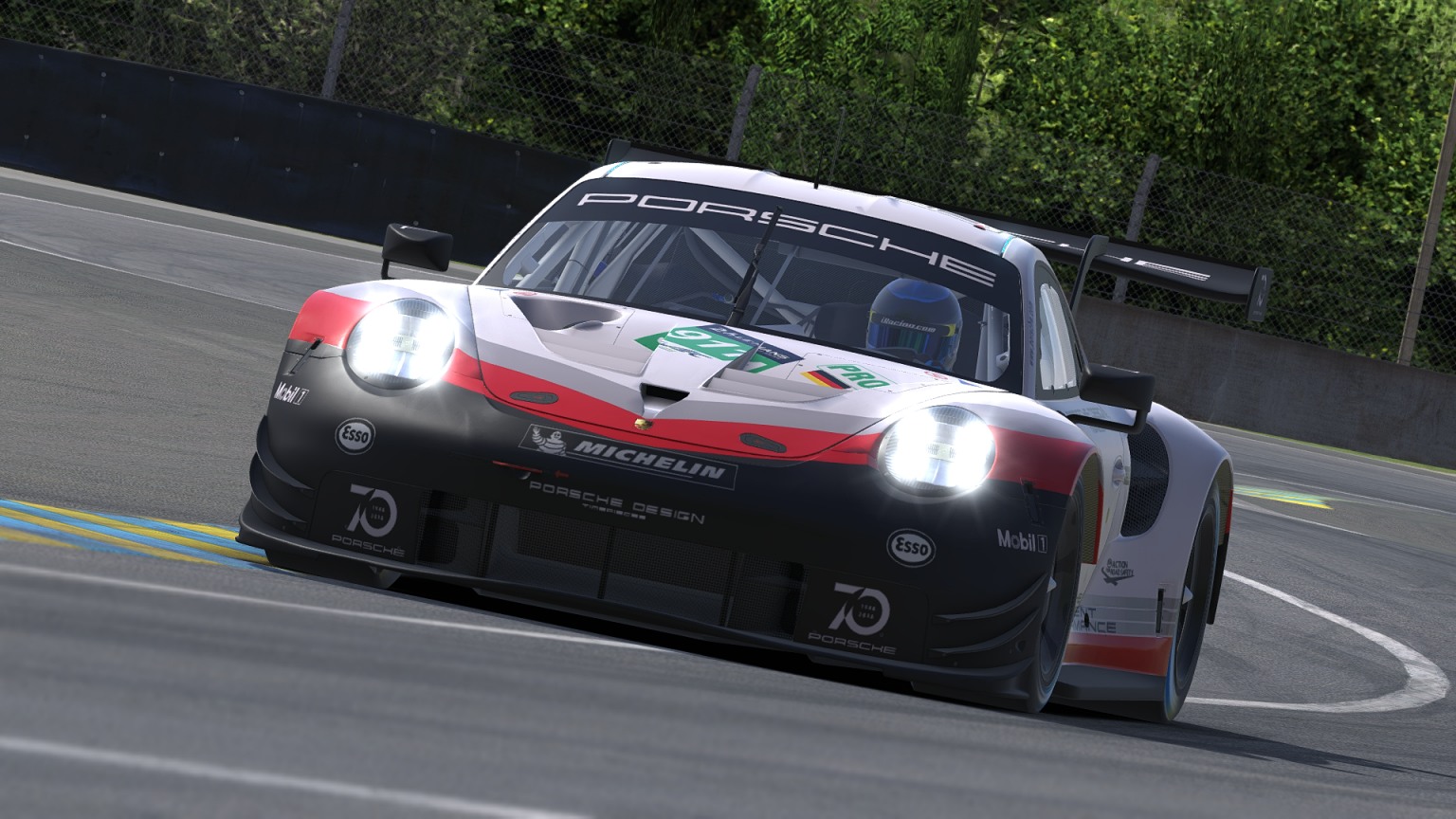 iRacing 101: The Ins and Outs of iRacing