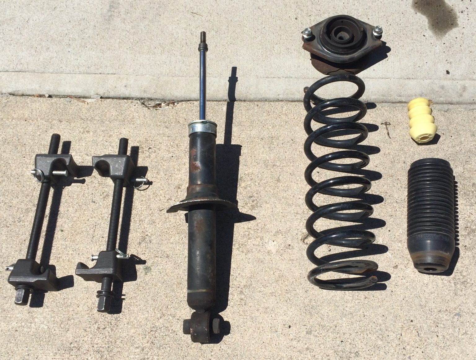 How "Loaded" Shocks/Struts Can Save You Some Suspension Install Time ...