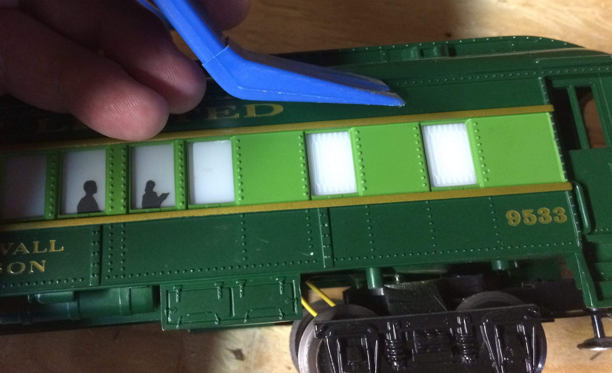 Avoid Damaging Plastic Parts & Brittle Trim Pieces with a Set of Gentle ...