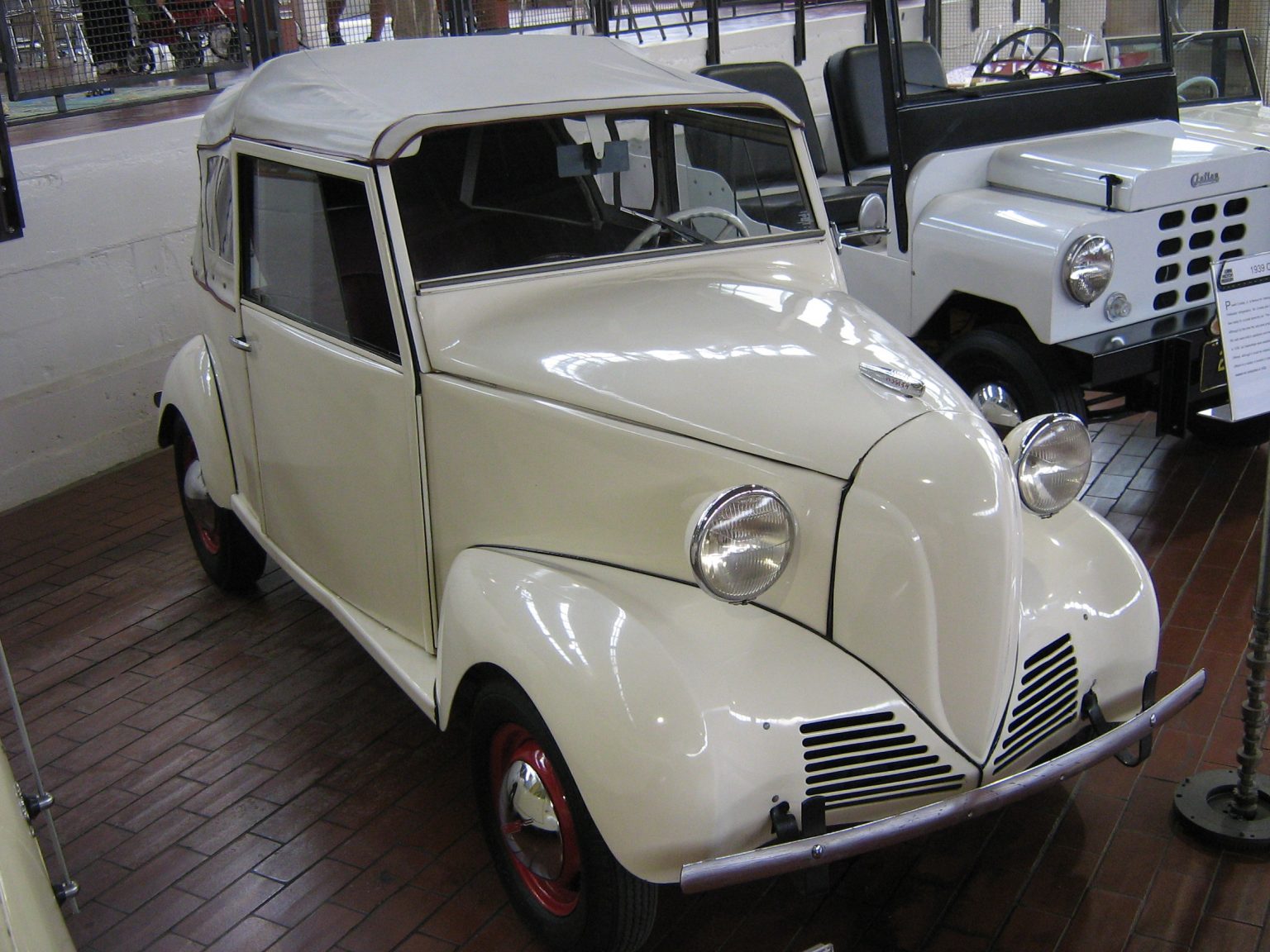 Meet the Crosley Hotshot: America's First Postwar Sports Car