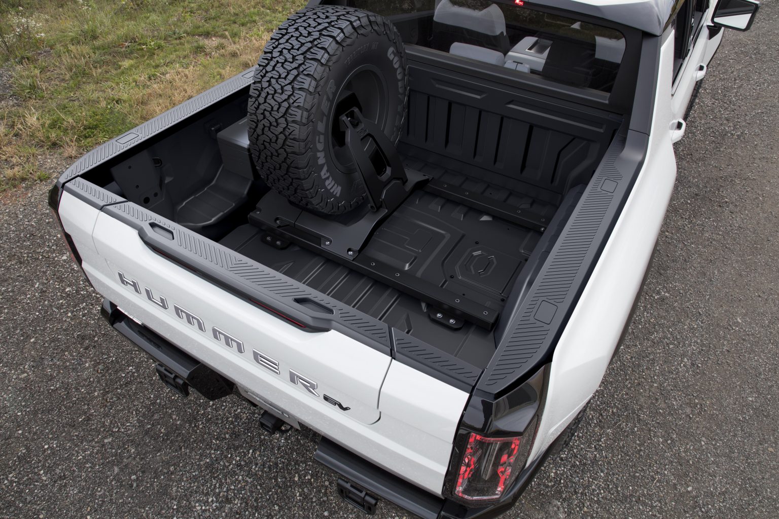 GMC Uses SEMA Show to Showcase Accessories for the HUMMER EV Electric ...