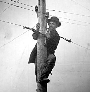 The Lineman's Splice: How to Make Reliable Electrical Connections in ...
