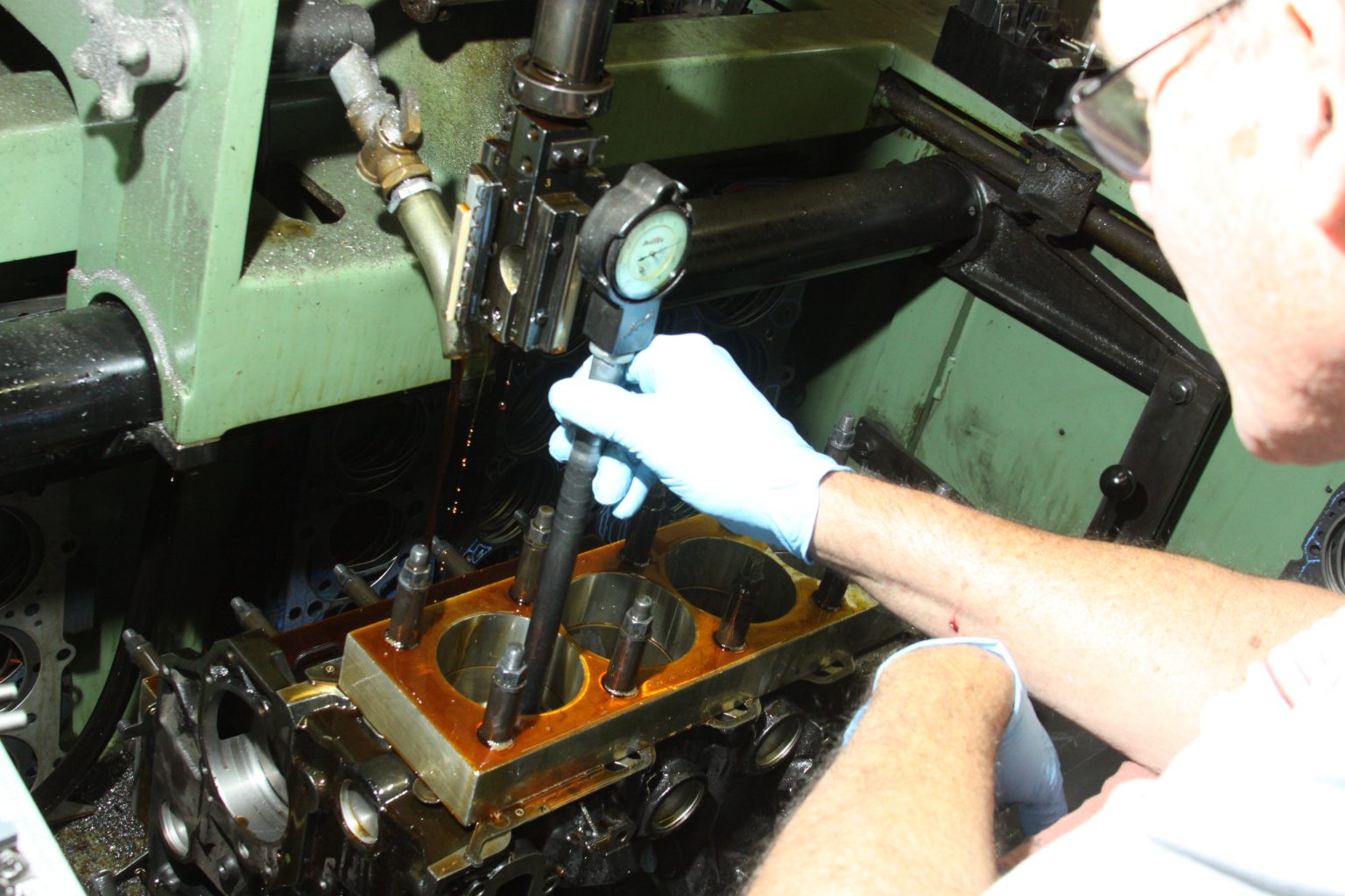 Twisted Wedge Modular Makeover! Building a 500+ HP 5.3L Ford Mod Motor ...