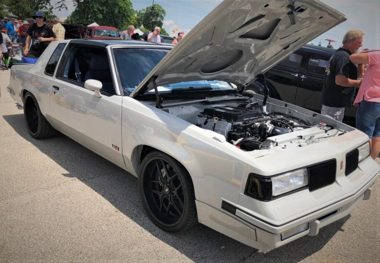 Check Out This Short History on the Oldsmobile Cutlass