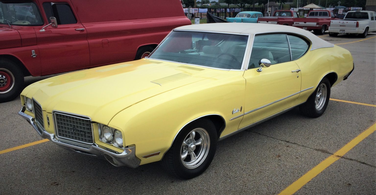 Check Out This Short History on the Oldsmobile Cutlass
