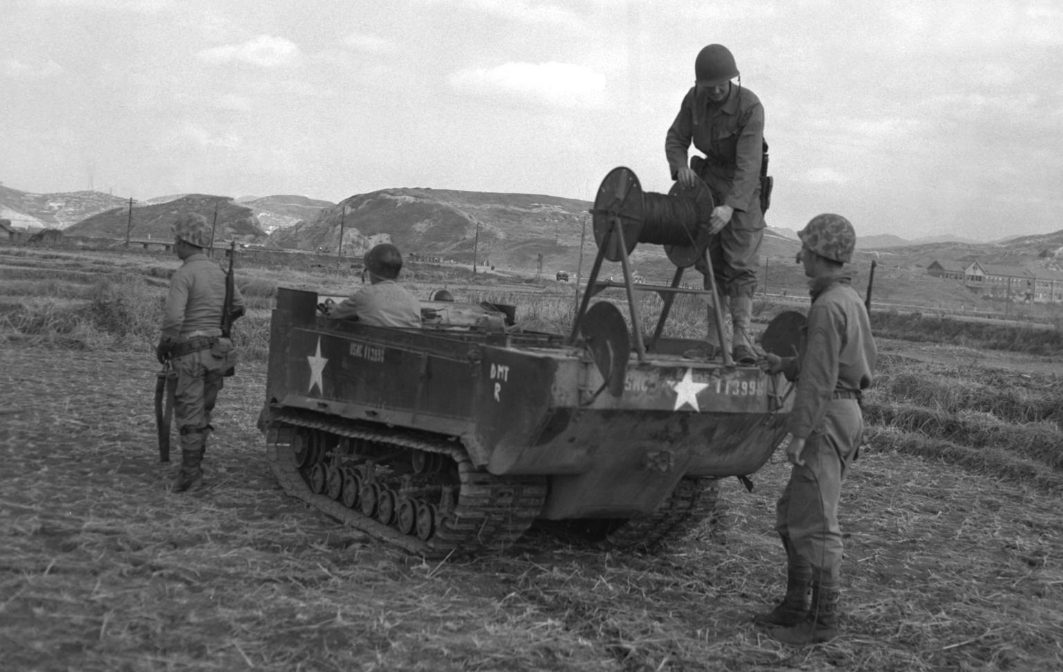 South Bend Goes to War: How the Studebaker M29 Weasel Helped Transport Troops Across Europe ...