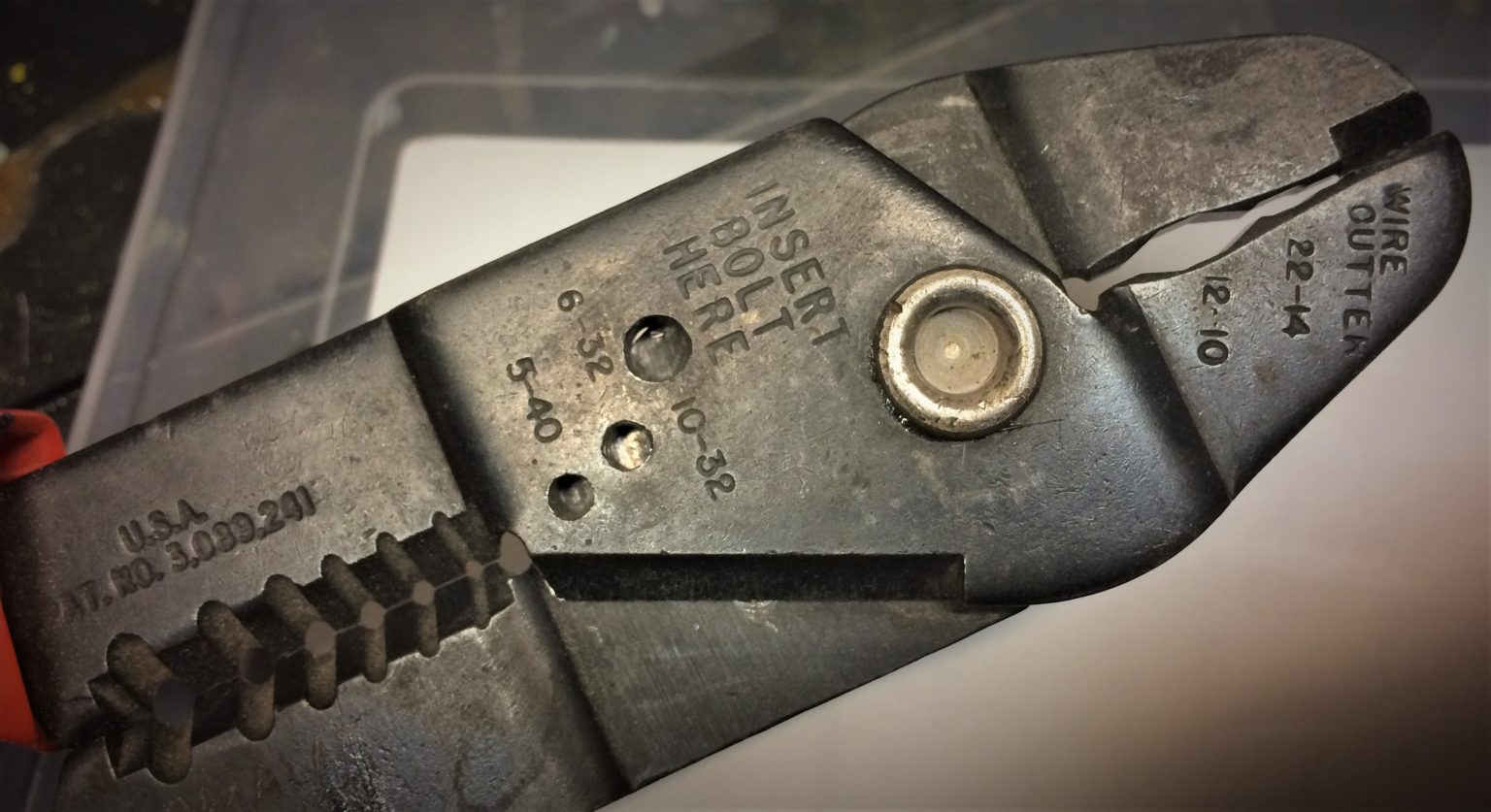 Wire Crimpers 101: What is a Wire Crimping Tool? (And What to Consider ...