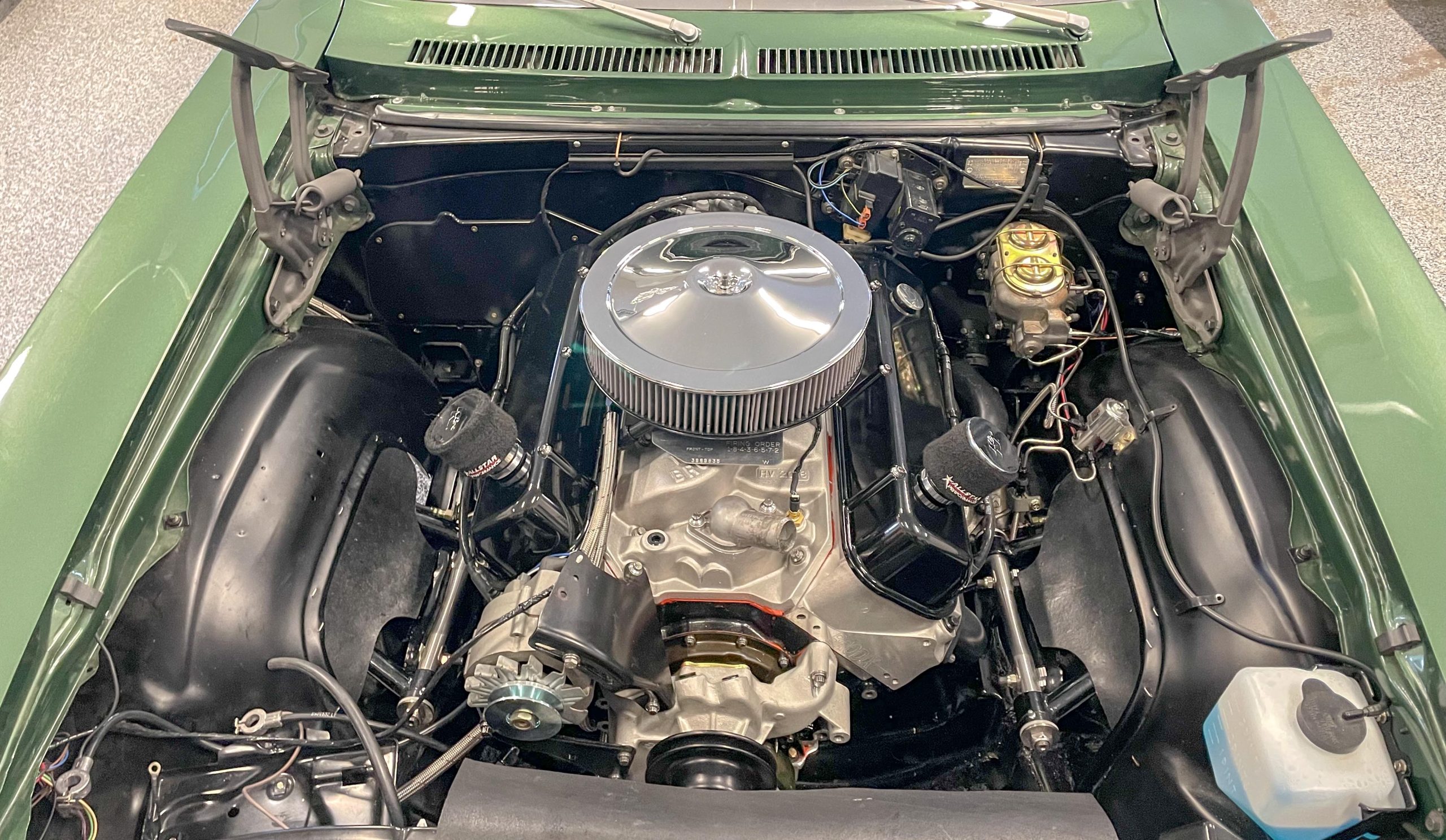 How a Brodix Intake Manifold Solved a Major Hood Clearance Issue with a ...