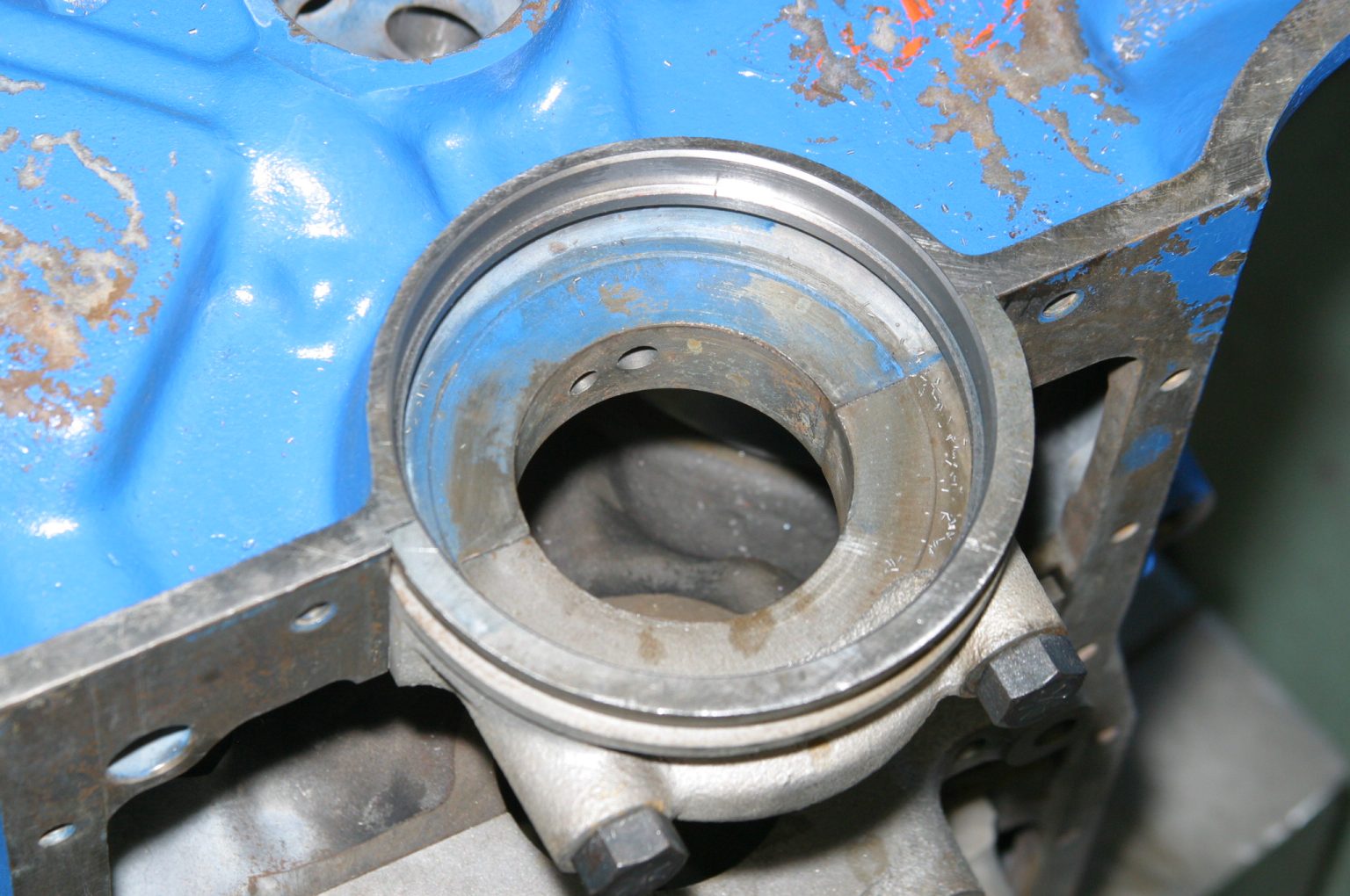 Facts & Myths: Things You Need to Know About the Ford Small Block V8