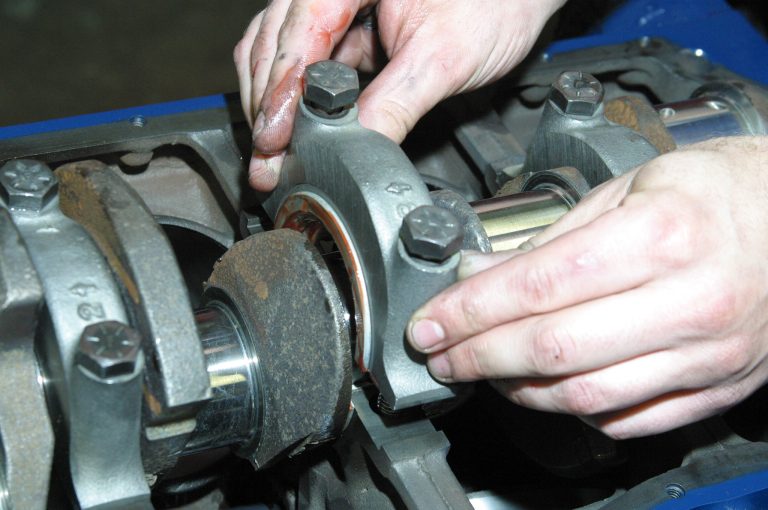 Facts & Myths: Things You Need to Know About the Ford Small Block V8