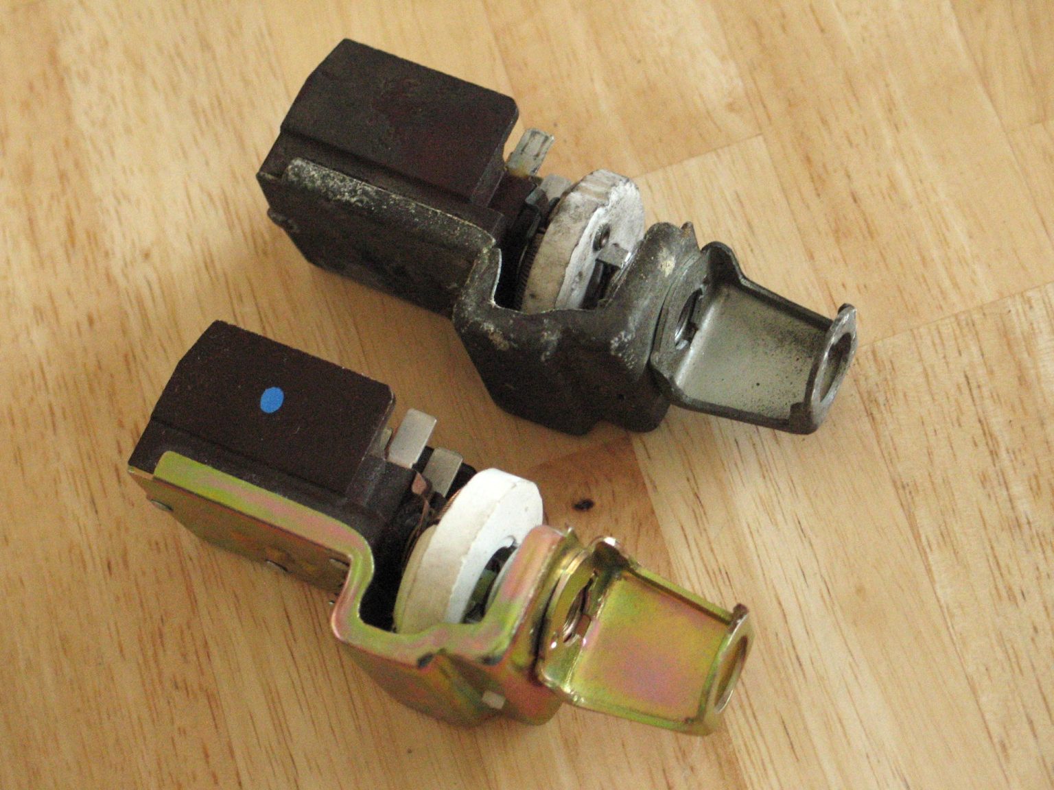 Understanding “Old School” Headlight Switches (And How to Clean or ...