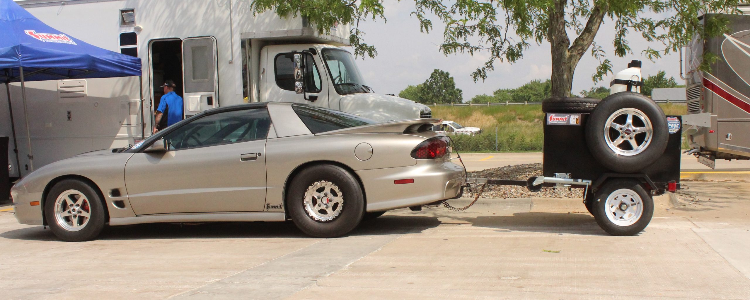 Photo Gallery: Team Summit NHRA Meet & Greet Cruise-In at Summit Racing ...