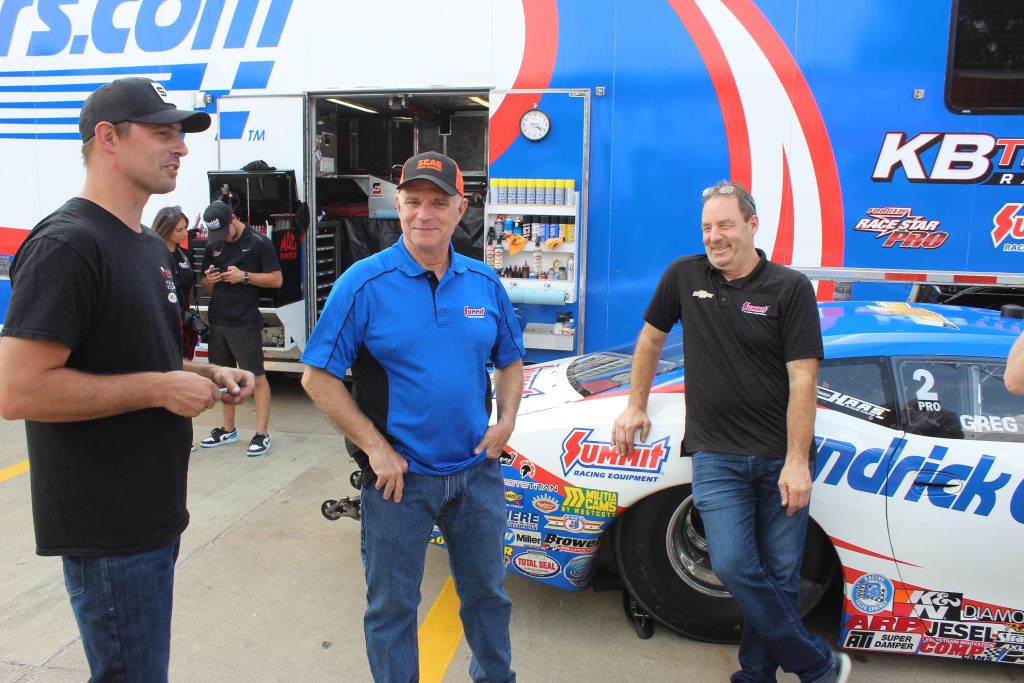 Photo Gallery: Team Summit NHRA Meet & Greet Cruise-In at Summit Racing ...