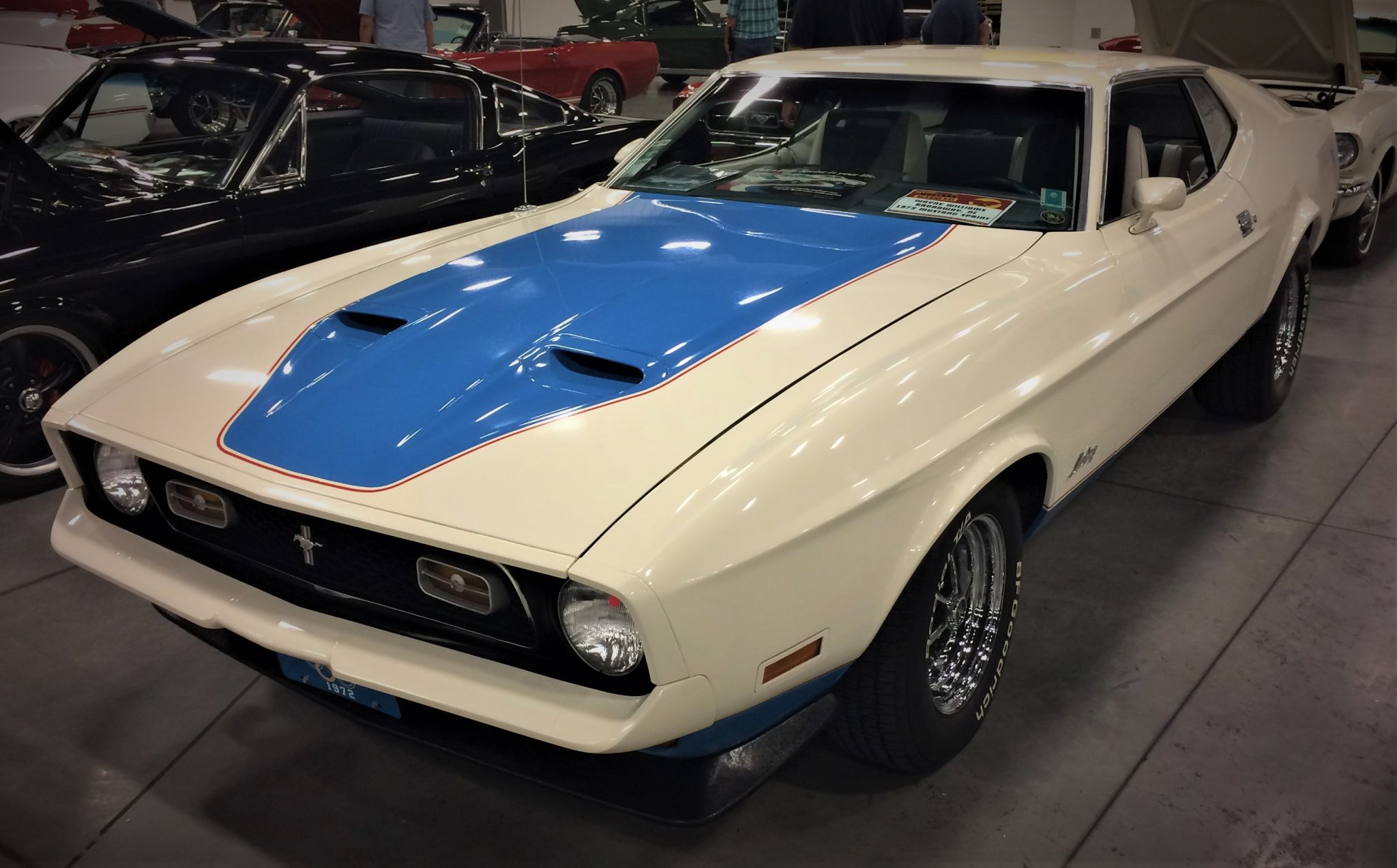 Ford's 1972 Sprint Décor Option was a Patriotic Package for the Mustang ...