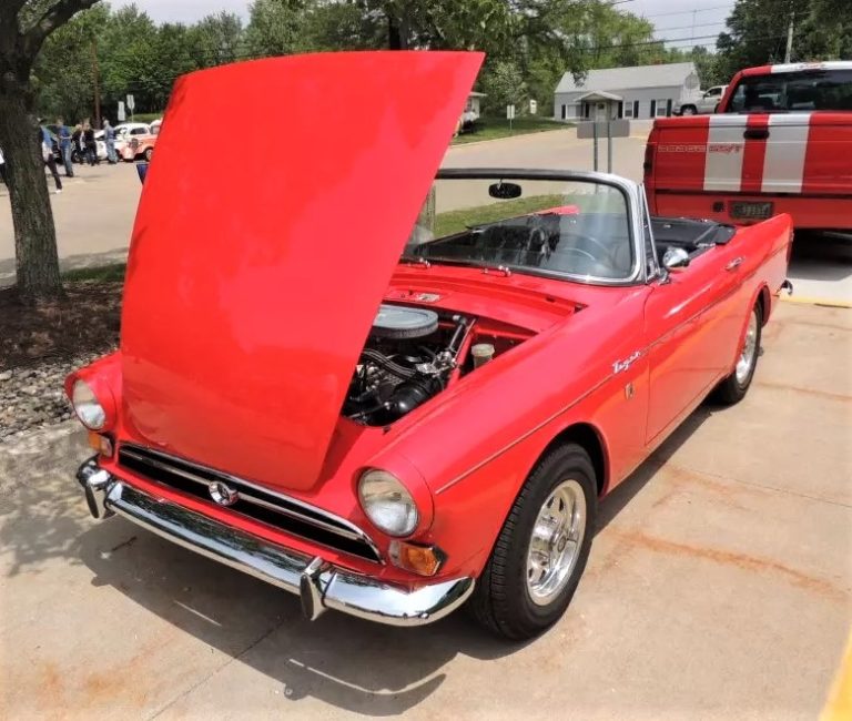 Ever See a Tiger Run 180+ MPH? Meet This Land Speed Record-Holding Sunbeam