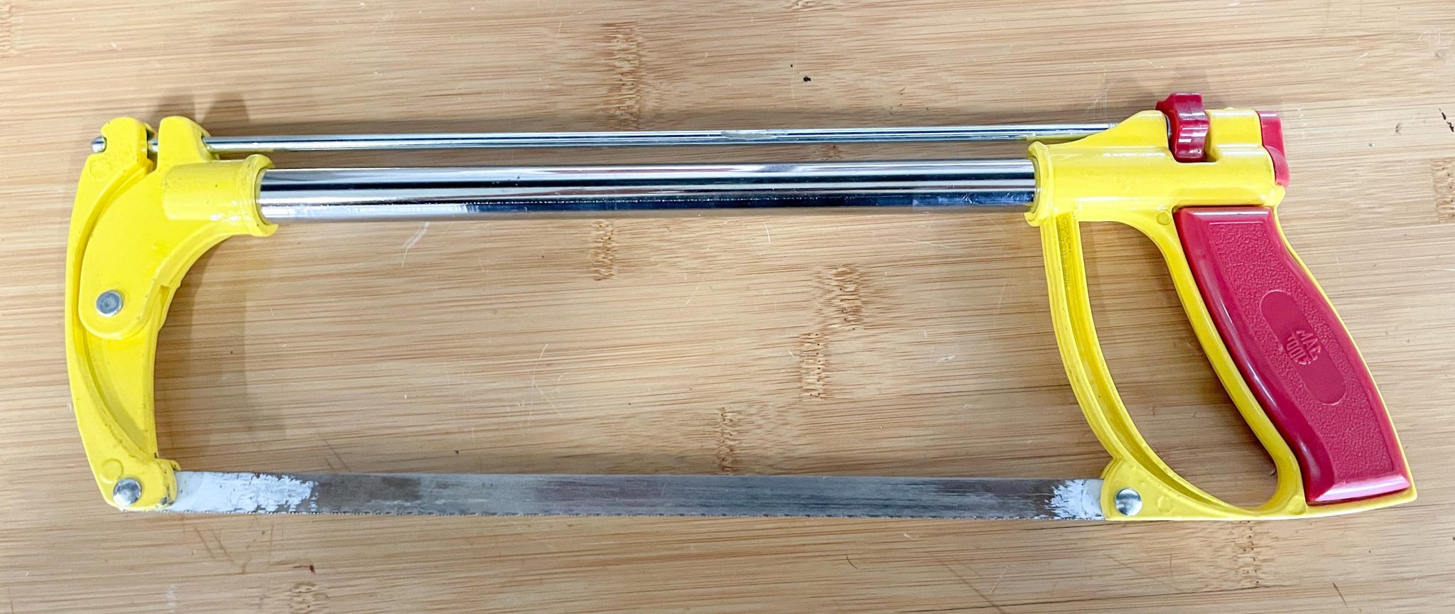 How to Pick the Right Hacksaw & Best Blade for the Job