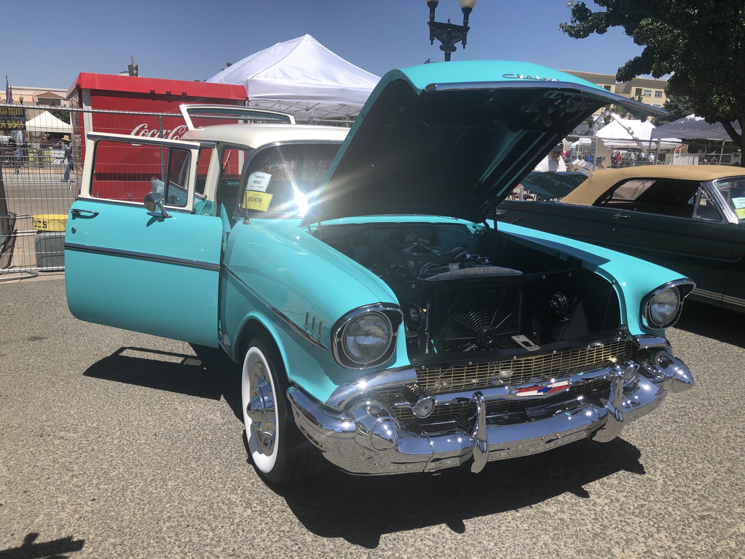 Women with Wheels: Spotlighting Female Car Owners and Builders