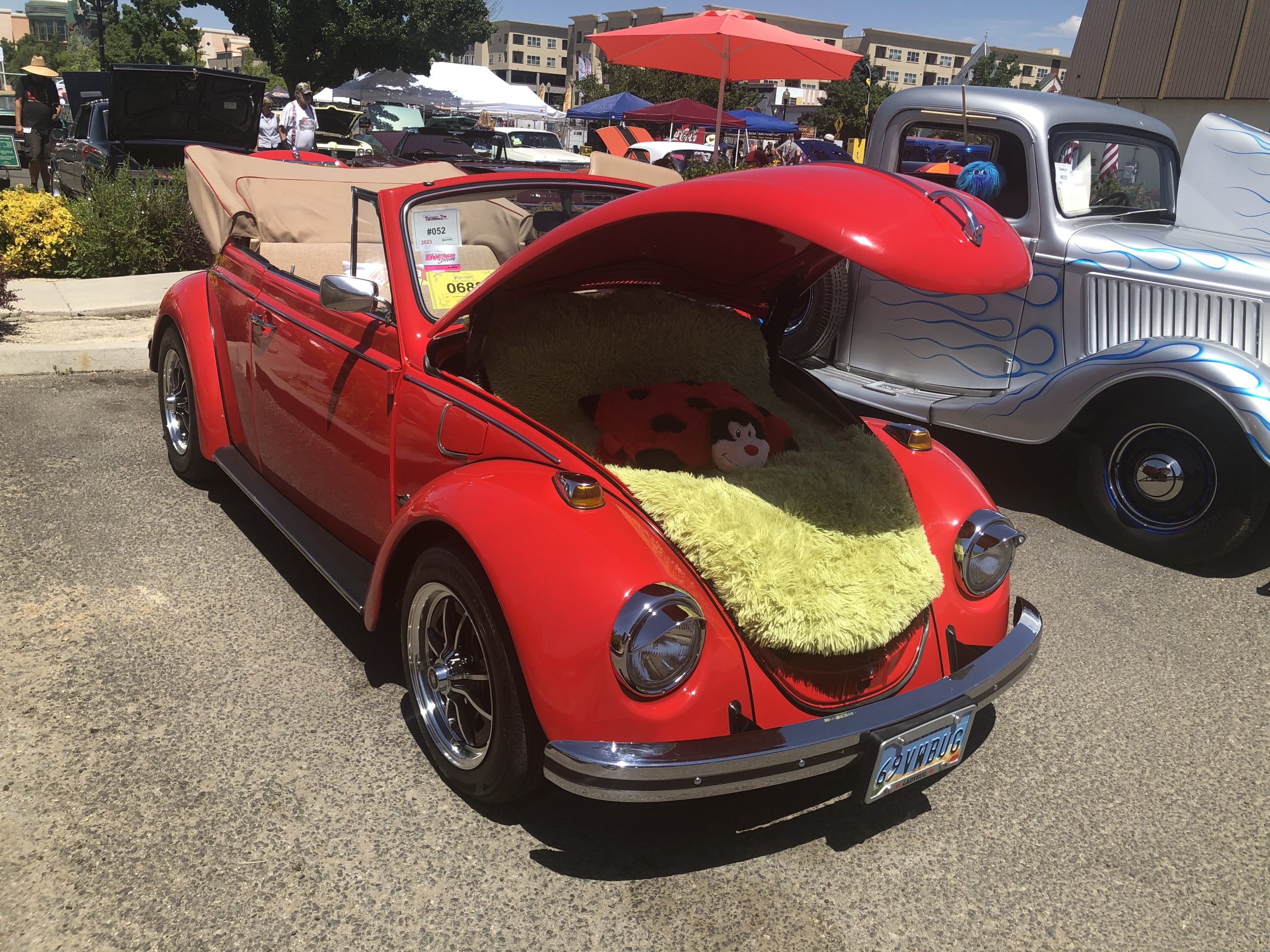 Women with Wheels: Spotlighting Female Car Owners and Builders