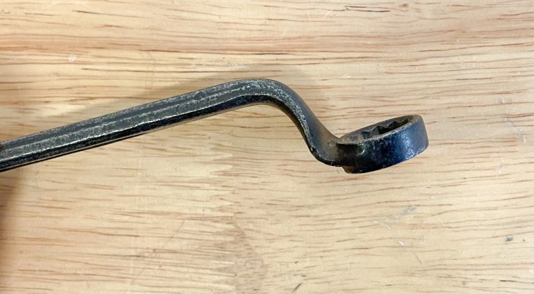 Boxed In: A Closer Look at Box End & Combination Wrench Designs