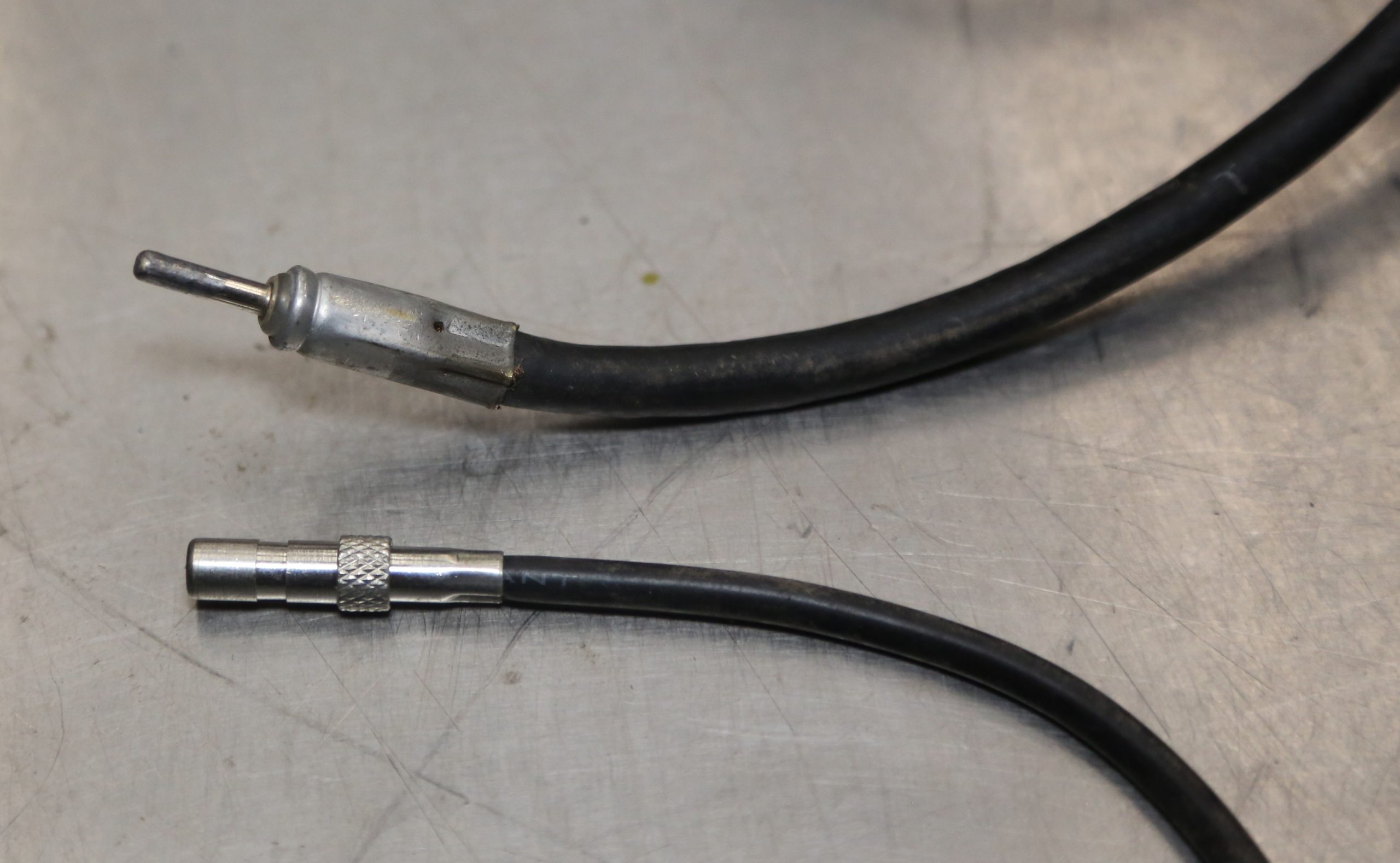 Fuzz Off: Fixing FM Radio Reception in a Classic Car or Truck