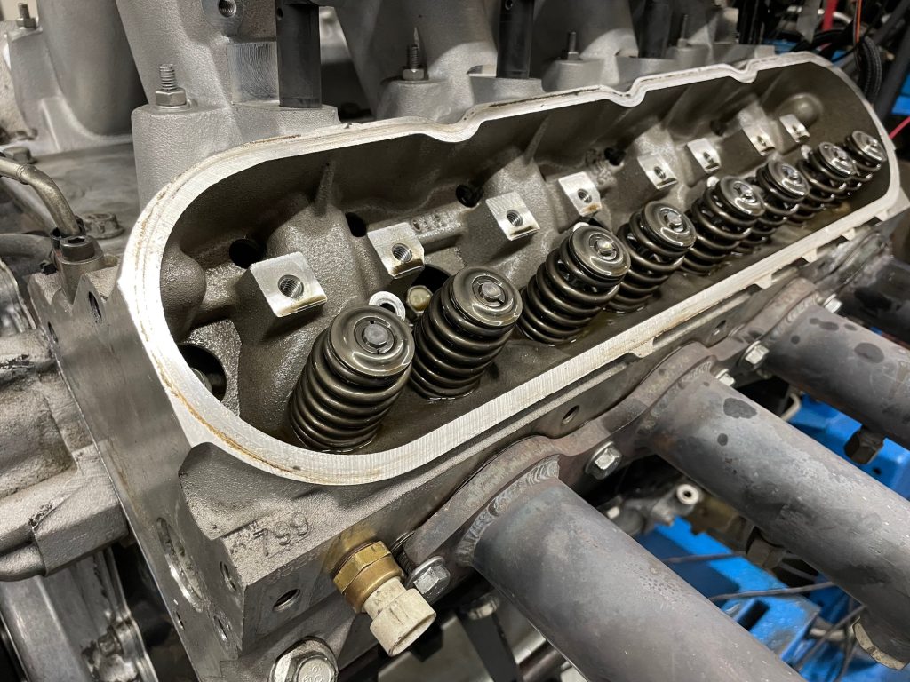 Junkyard LS Blower: 4.8L Trick Flow 220 Cylinder Head Test