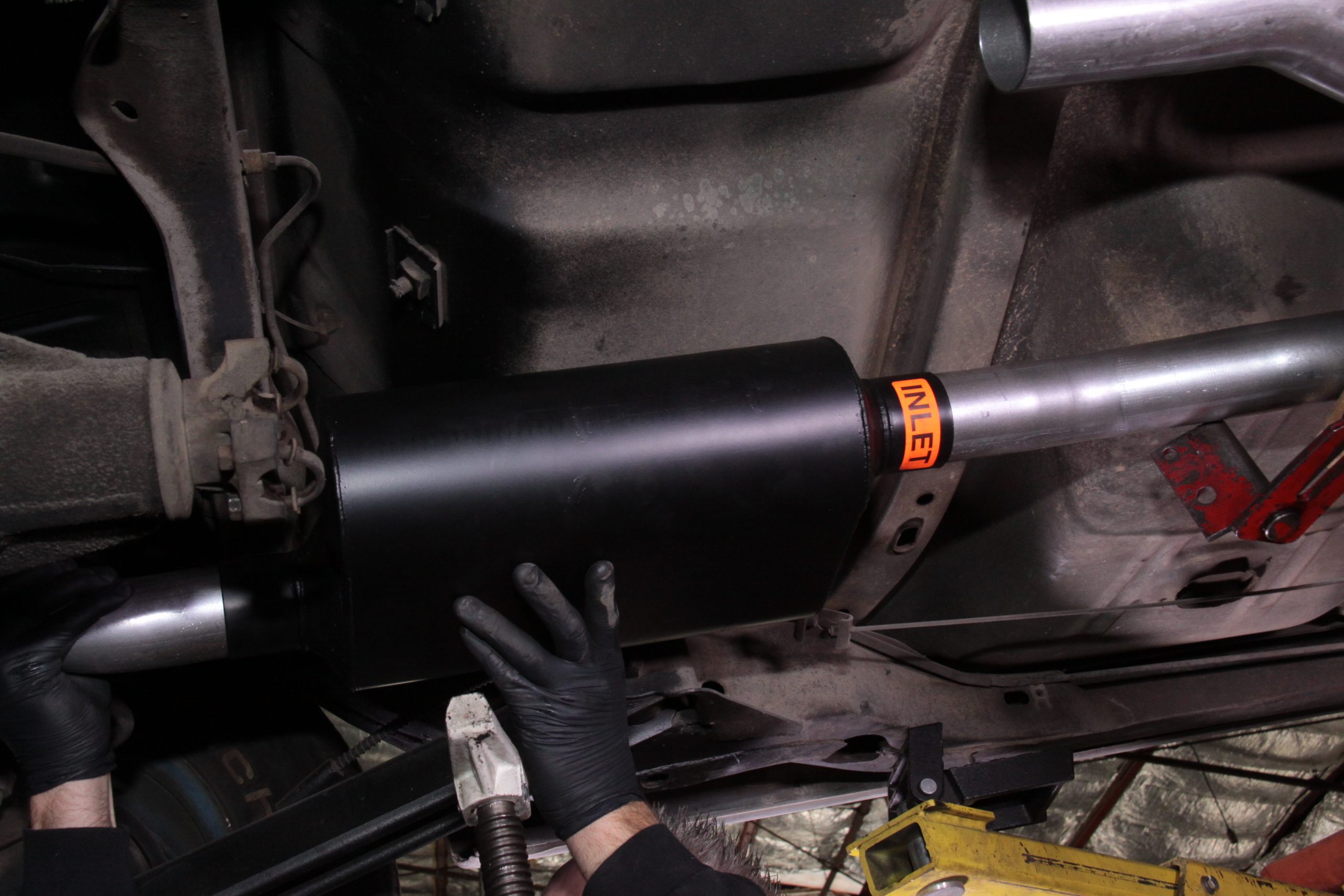 Installing a Flowmaster American Thunder Exhaust System on a Vintage ...