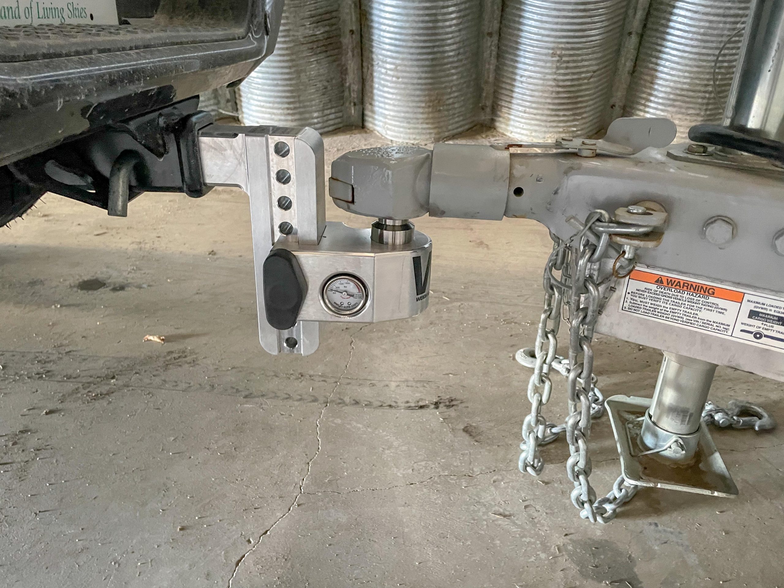 Trailer & Towing Tech: How to Hook Up Painlessly with Weigh Safe