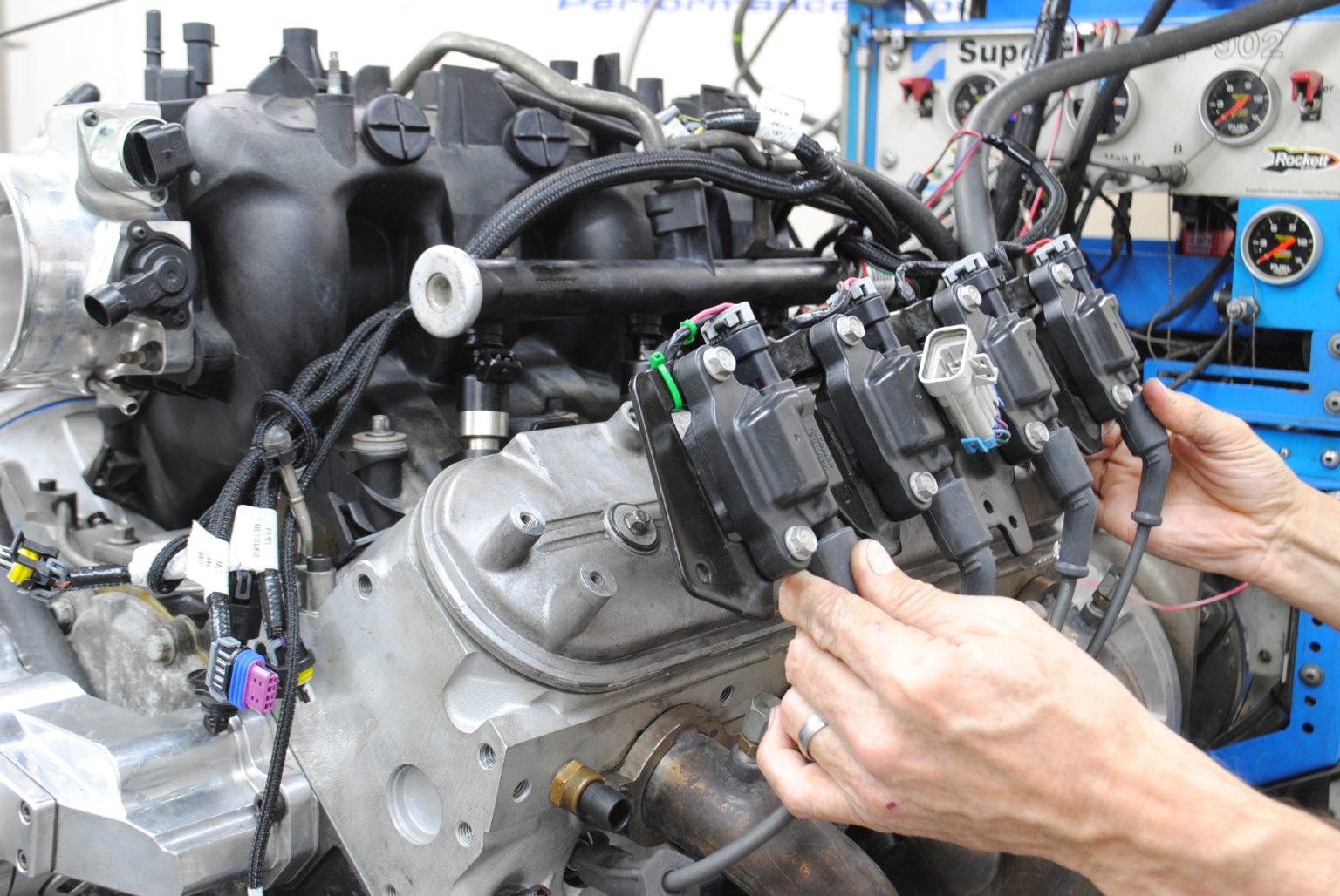 Valvetrain Vigilantes? Camshaft vs. Roller Rockers Test