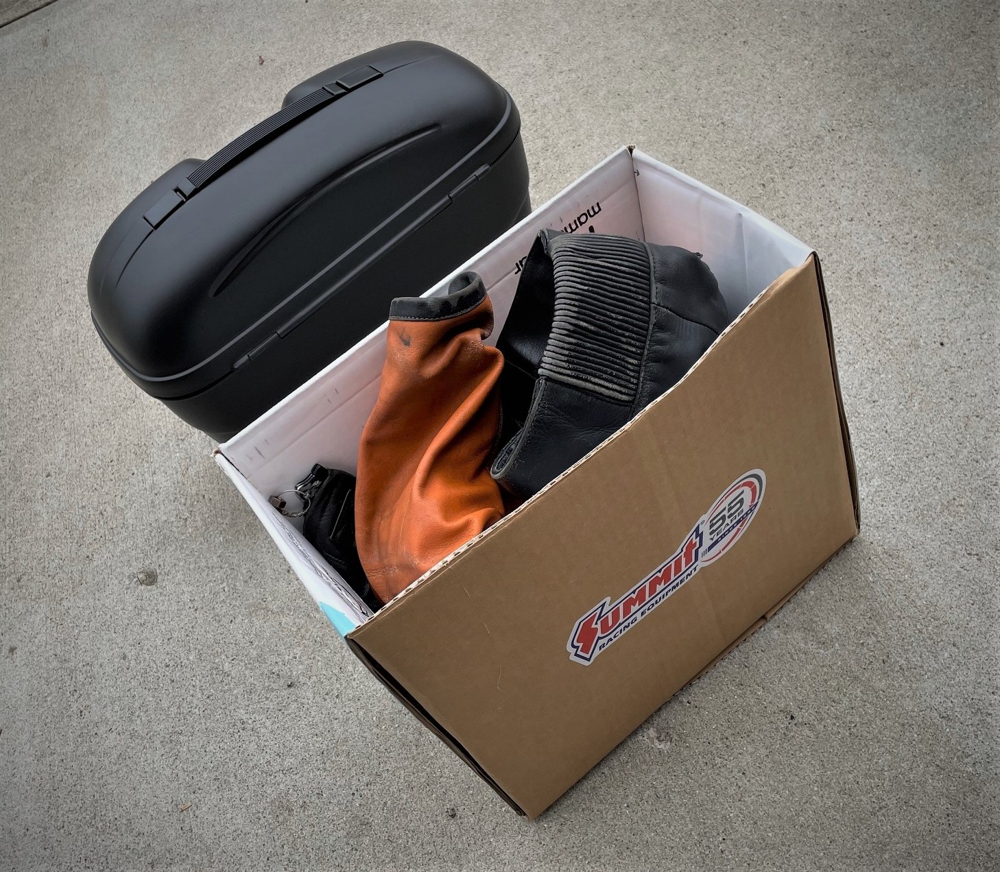 How to Choose the Right Luggage, Saddlebags, Top Box, or Side Cases for ...