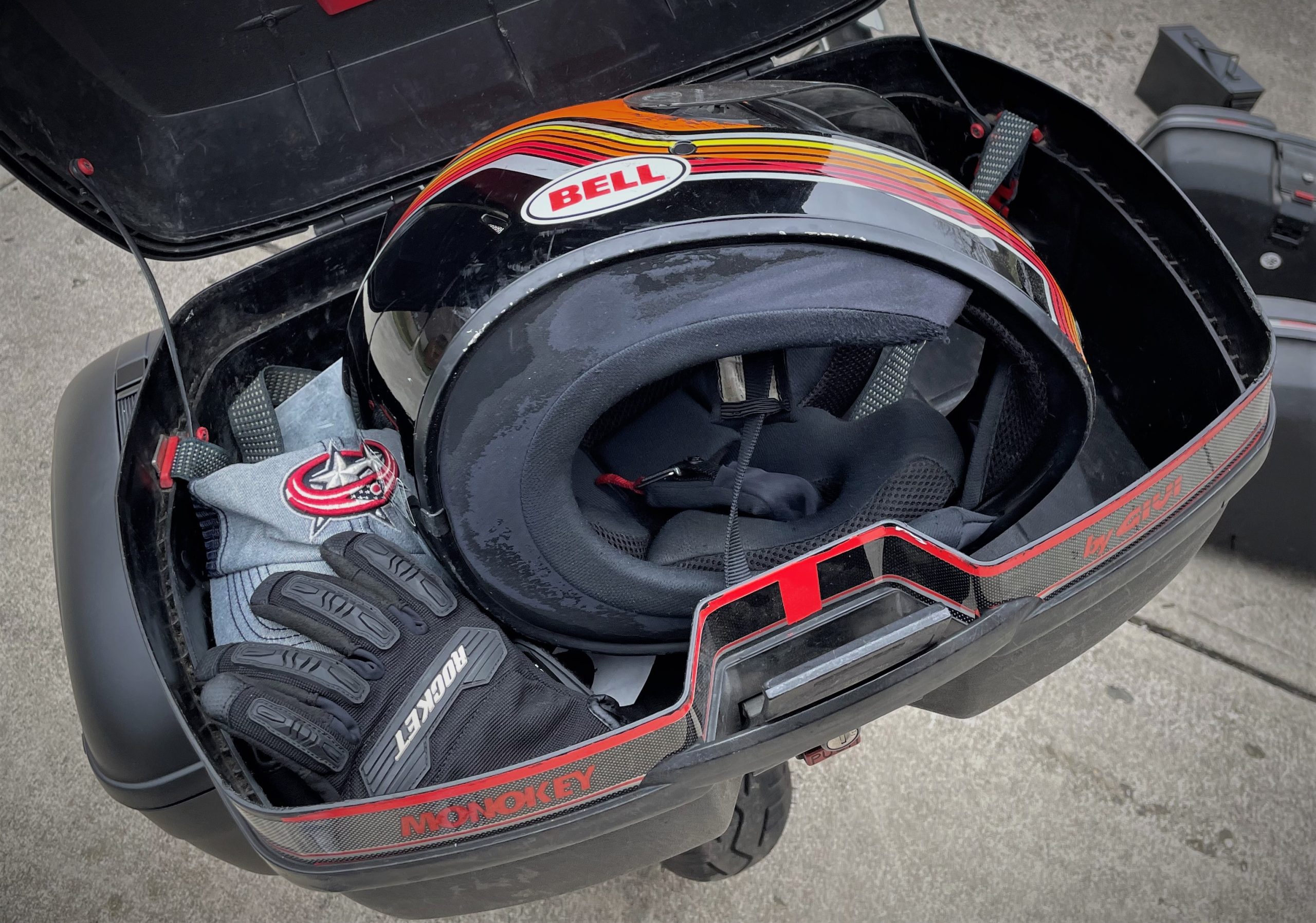 How to Choose the Right Luggage, Saddlebags, Top Box, or Side Cases for ...