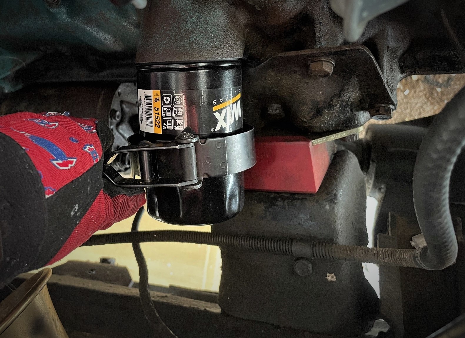 A Good Oil Filter Wrench Can Be Your First Step to Easy DIY Oil Changes