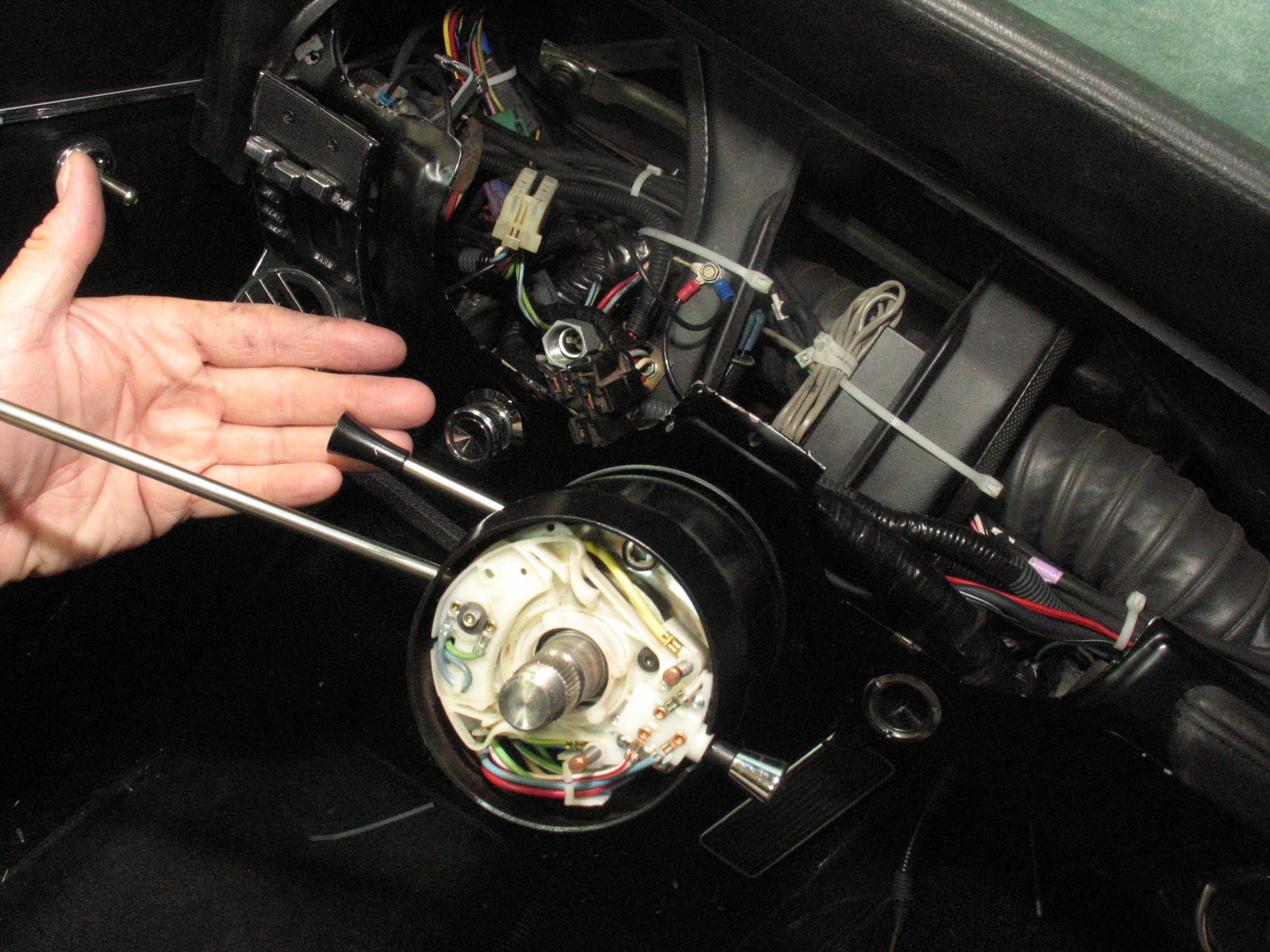 Tilting at Steering Wheels: Installing an ididit Retrofit Tilt Steering ...
