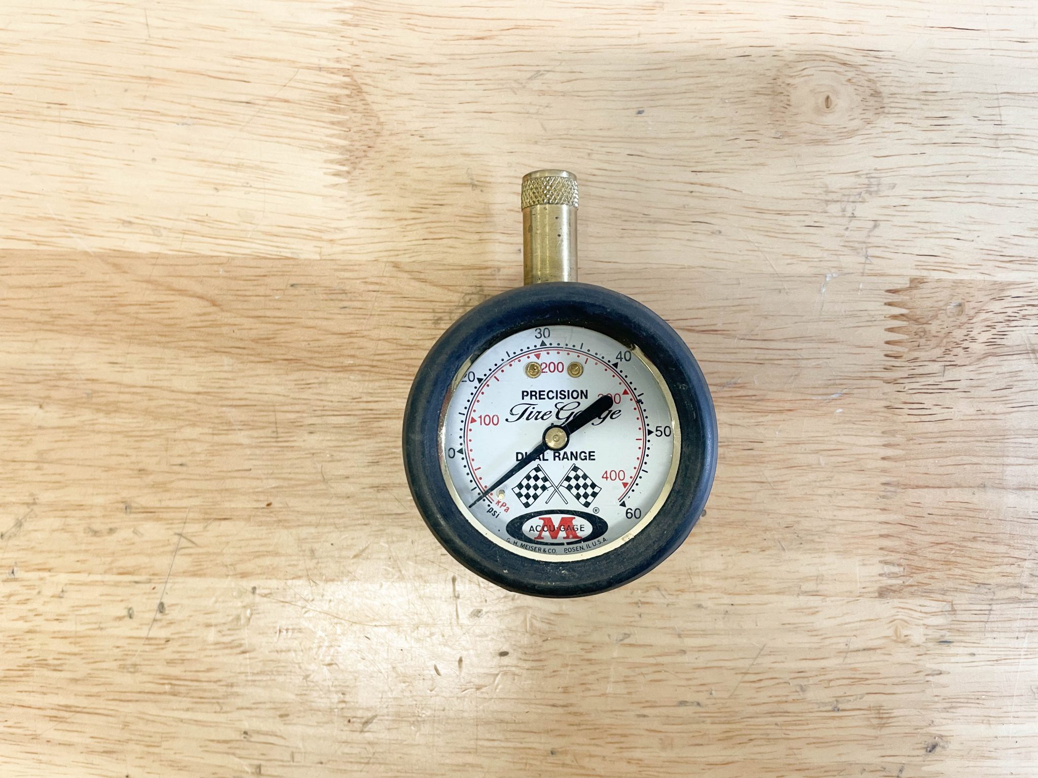 Air Apparent: How to Choose the Right Tire Pressure Gauge