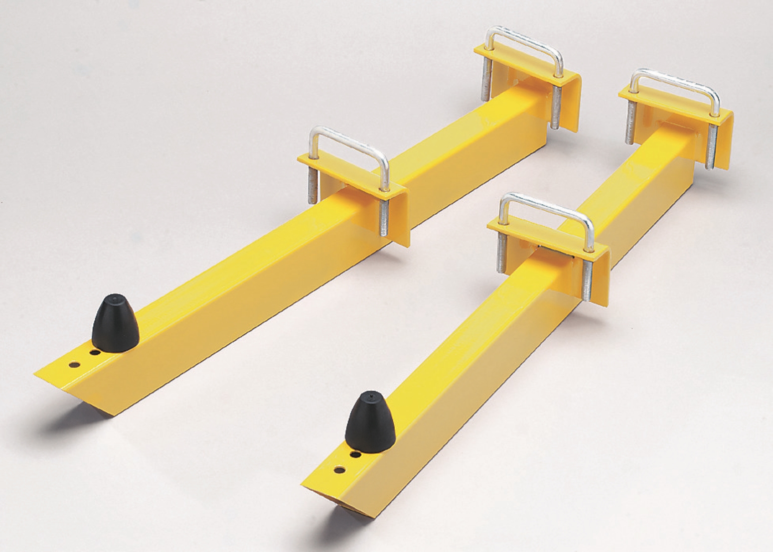 Ladder Bars and Traction Bars: What’s the Difference?