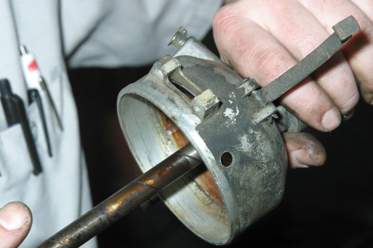 Rebuild and Recurve: New Life for Classic Ford Points Distributors