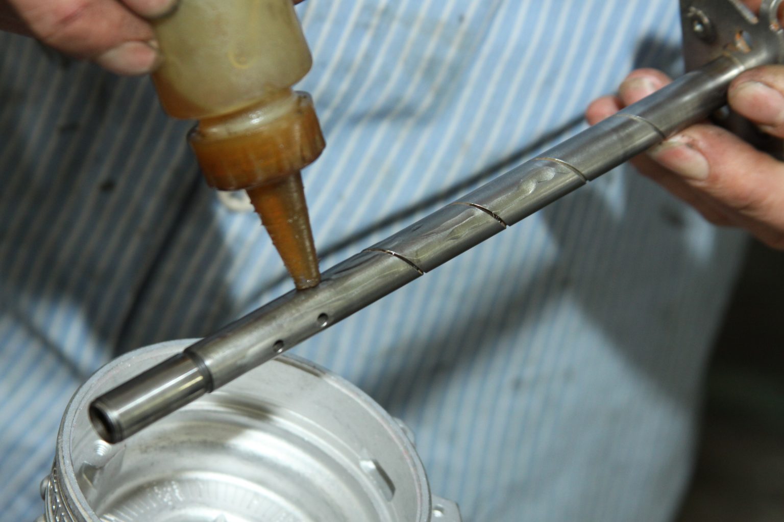 Rebuild and Recurve: New Life for Classic Ford Points Distributors