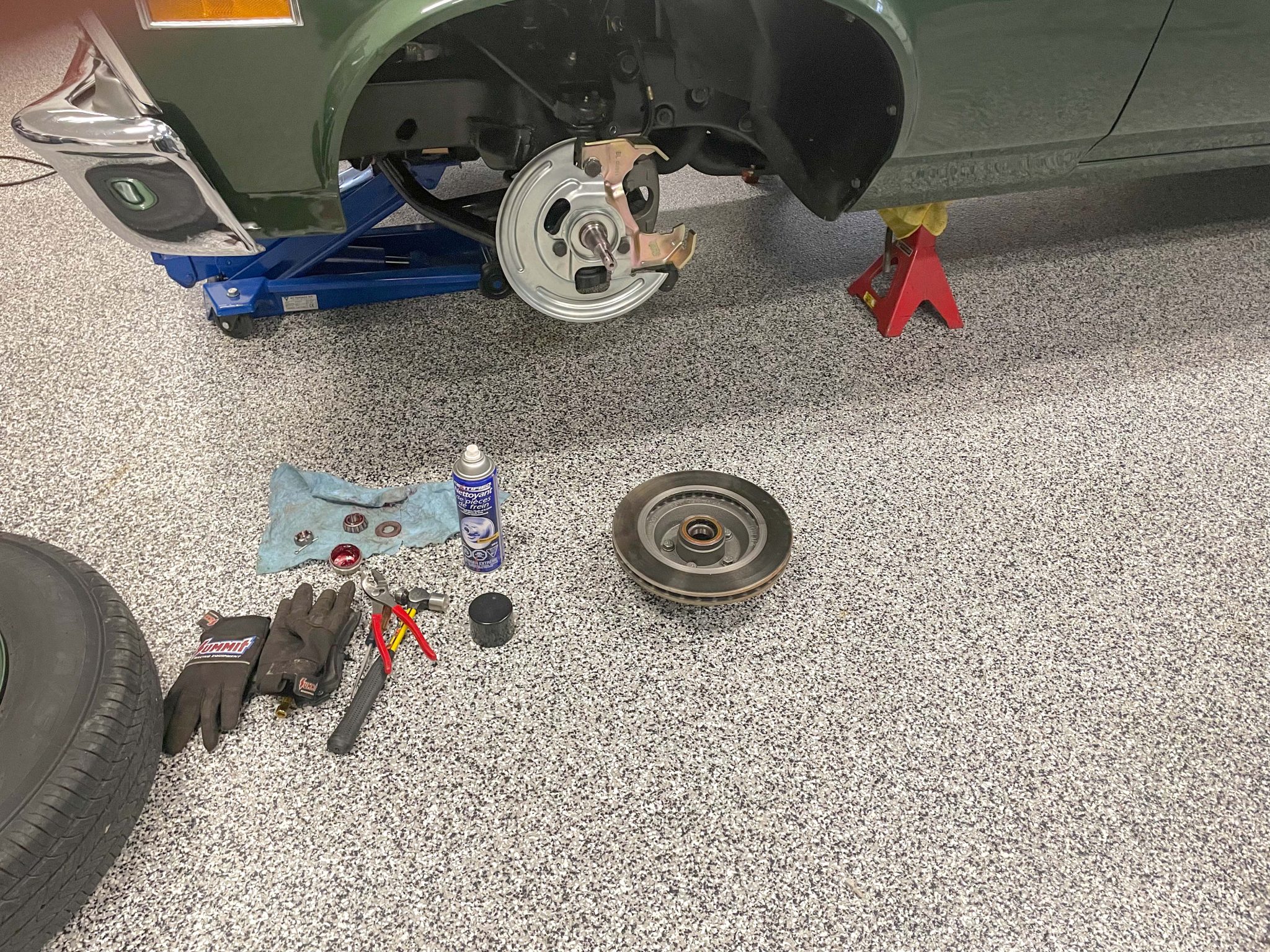 Jack Be Nimble: How to Properly Use a Jack and Jack Stands to Lift a Car