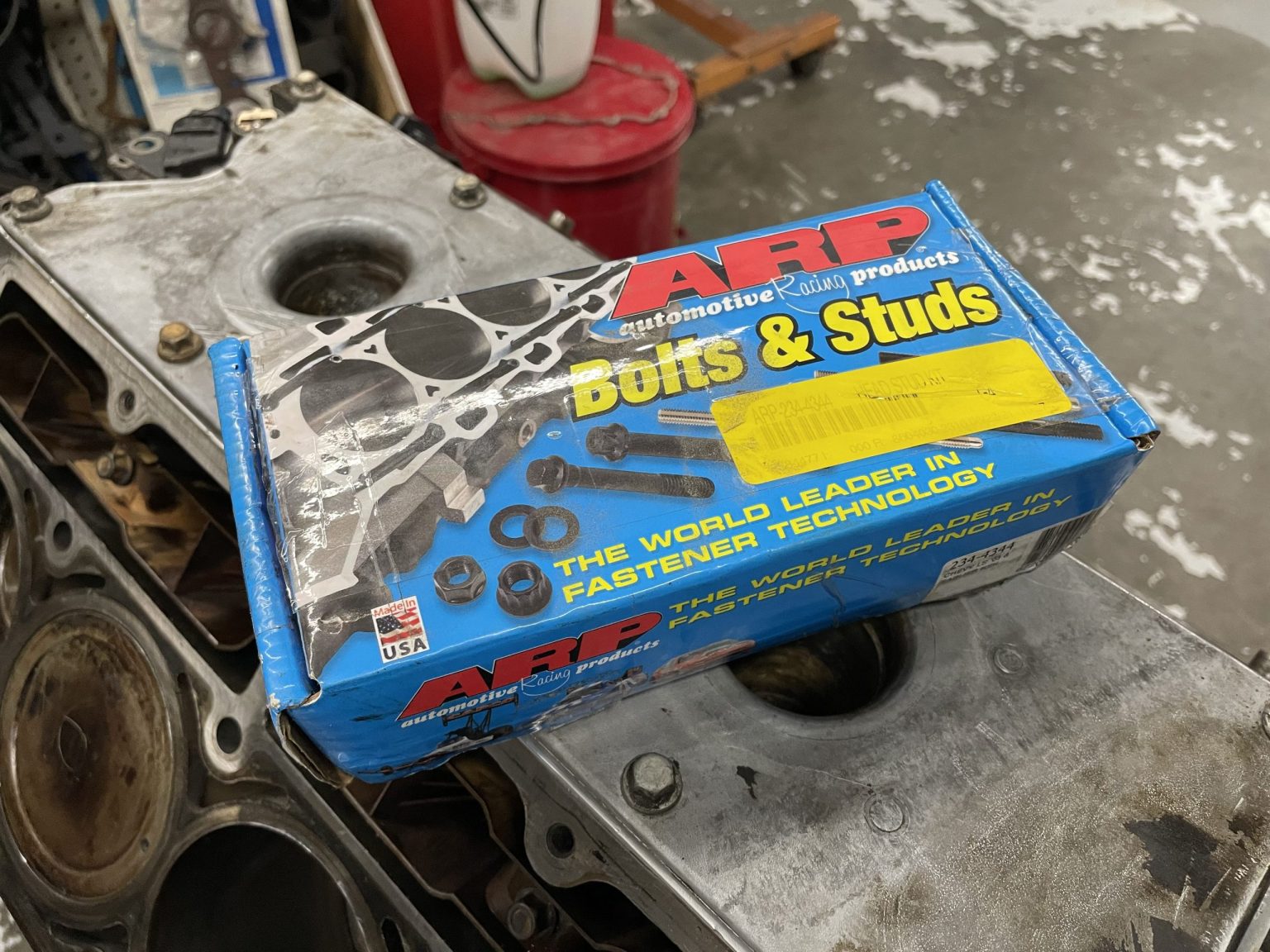 6.0L LS Truck Engine Tech: A Truck vs. TrailBlazer SS (TBSS) Intake ...