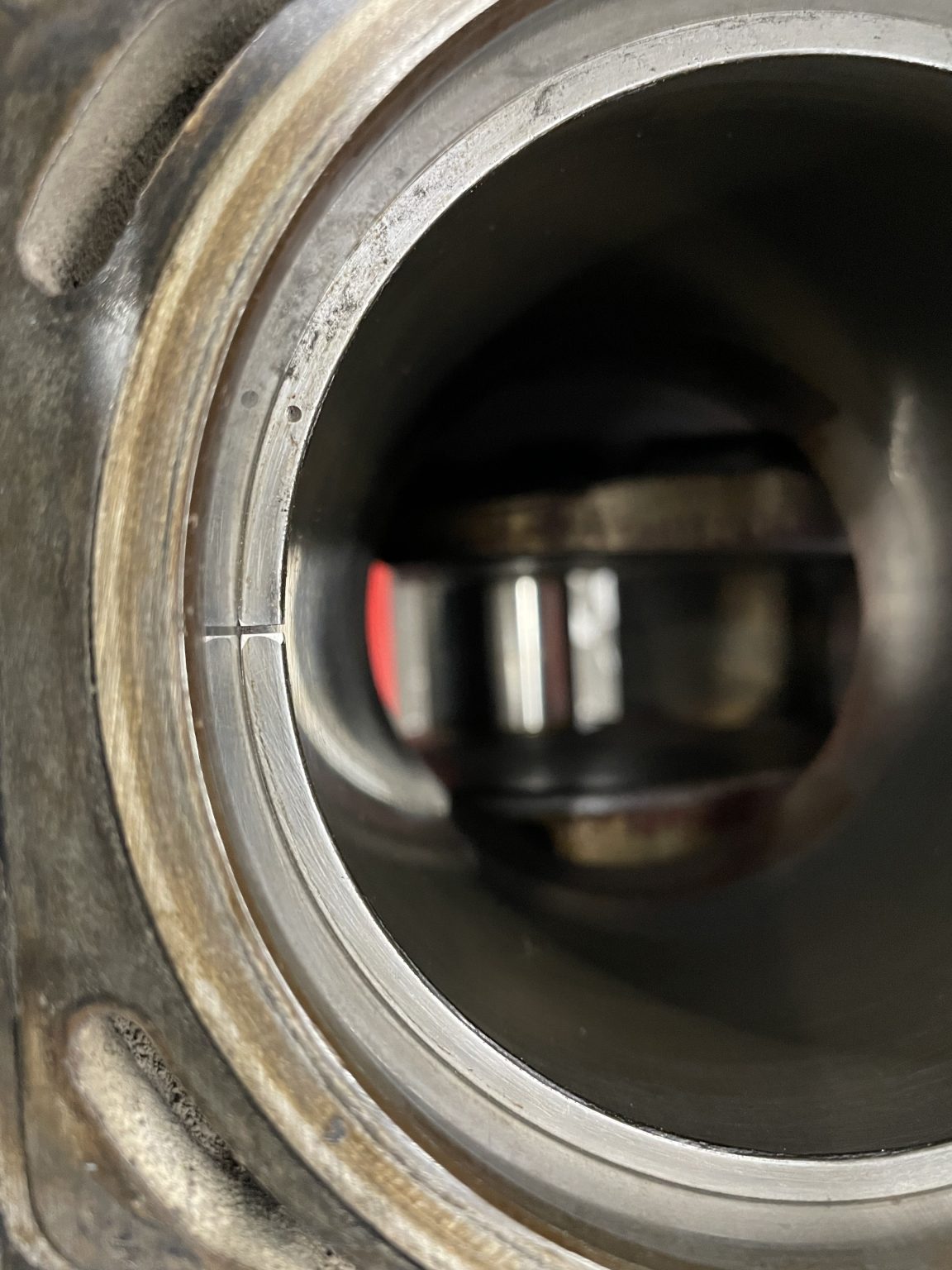 6.0L LS Truck Engine Tech: A Truck vs. TrailBlazer SS (TBSS) Intake ...